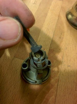 Lock Picking 101: Build a Set of Progressive Locks - Make: