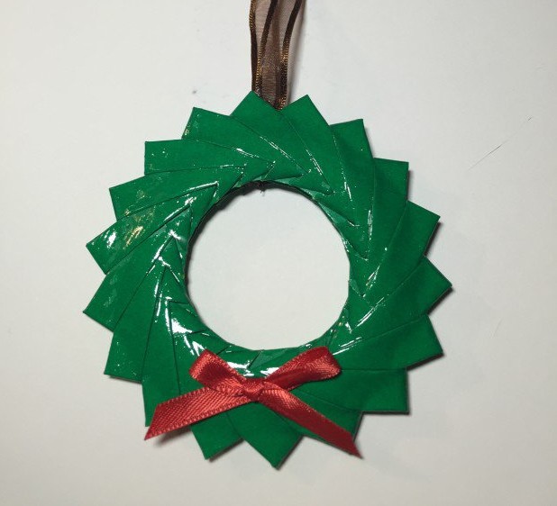 Fold a Festive Origami Wreath — Craft : Make: