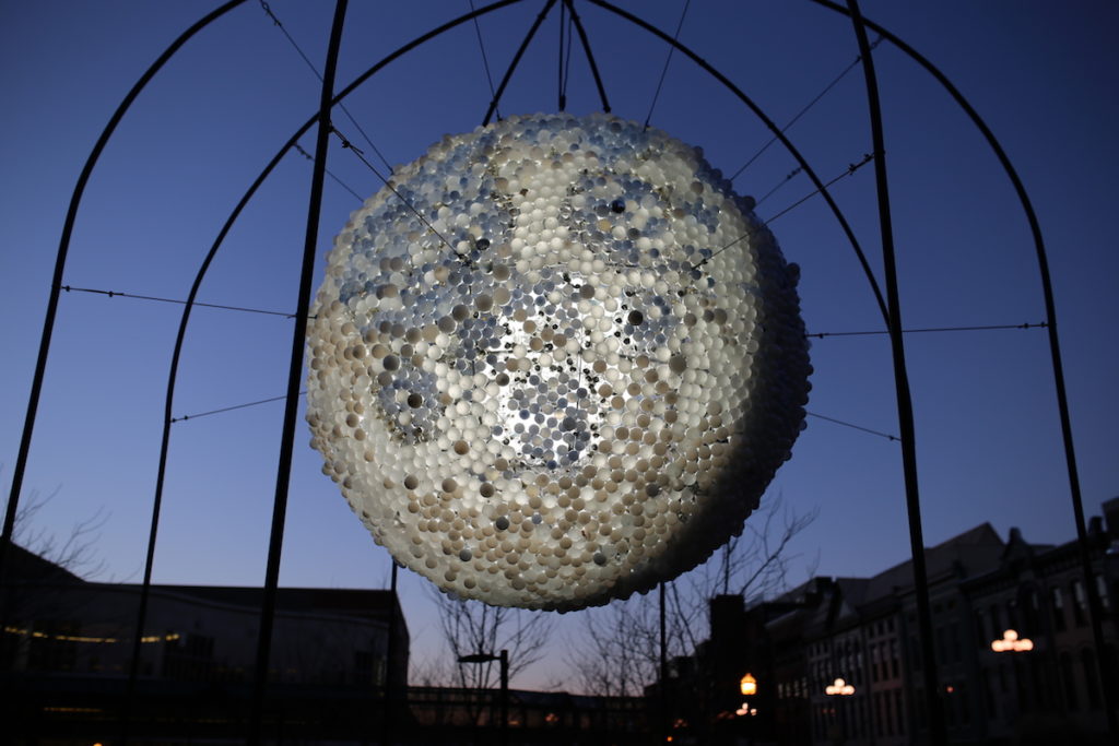 5,000 Lightbulbs Make Up This Shifting, Illuminated Moon - Make: