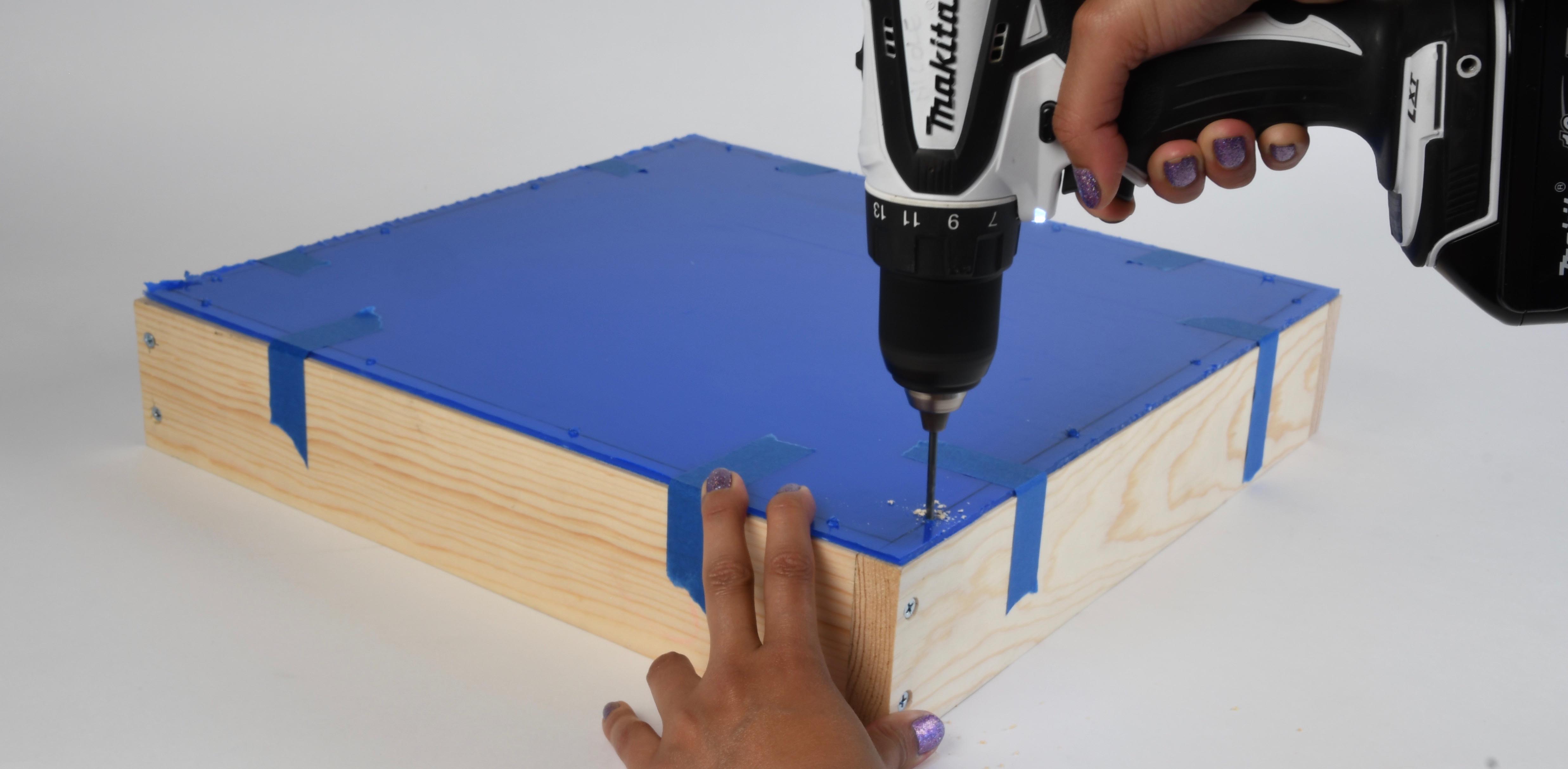 Create Beautiful Pixelated Shadows with this Rainbow Lightbox - Make: