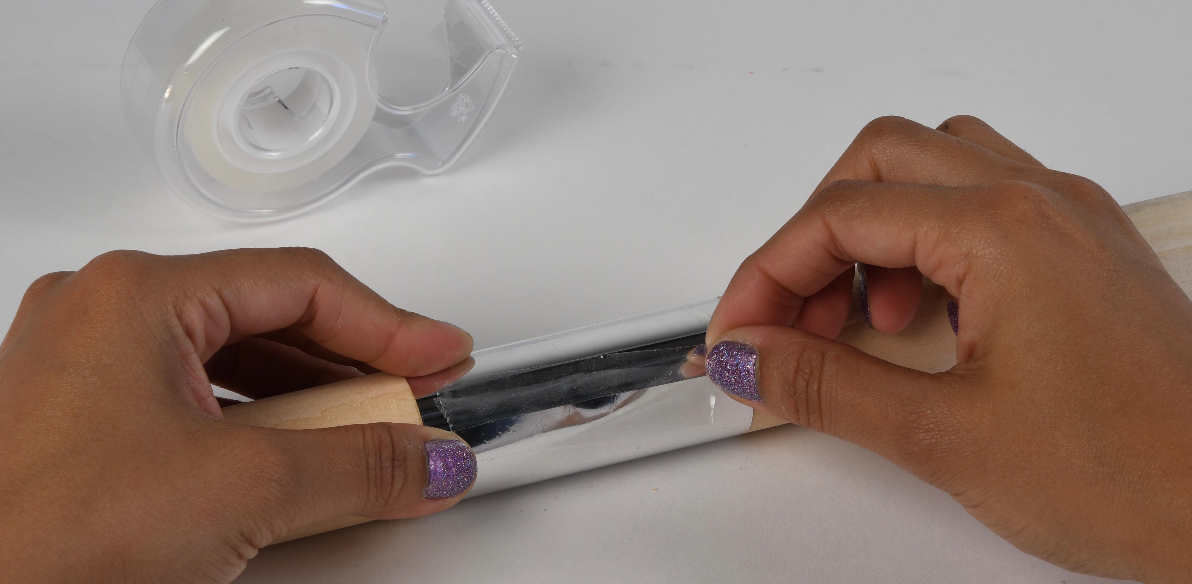 Create Beautiful Pixelated Shadows with this Rainbow Lightbox - Make: