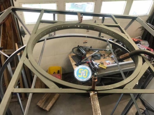 Barry Nobles and His Backyard Lunar Lander - Make: