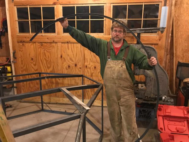 Barry Nobles and His Backyard Lunar Lander - Make: