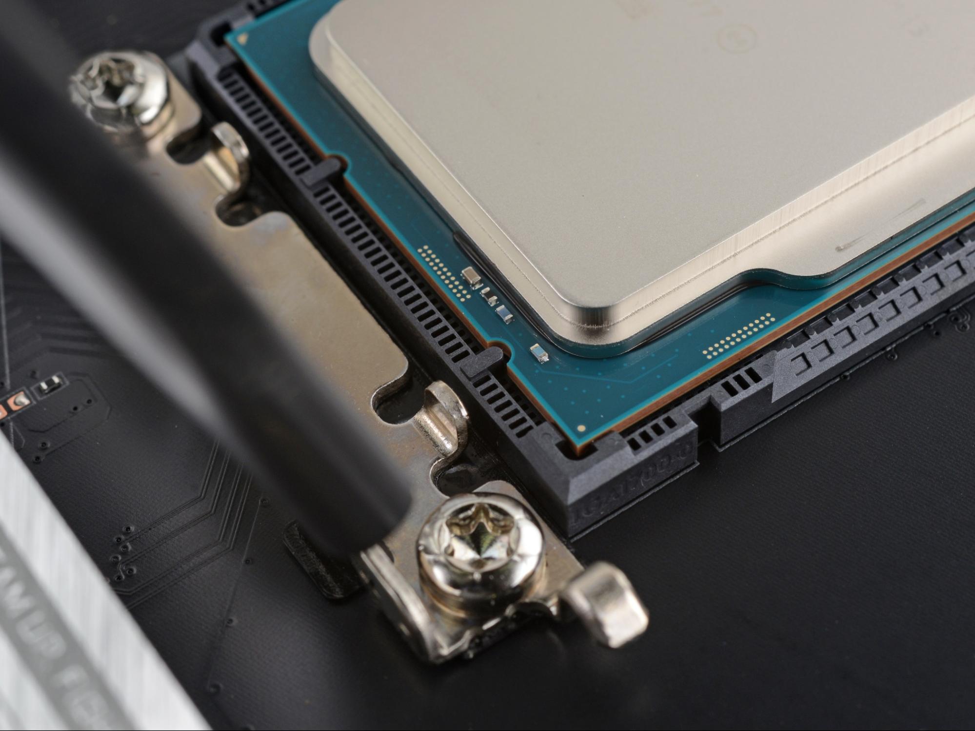 Build a PC From Scratch - Make: