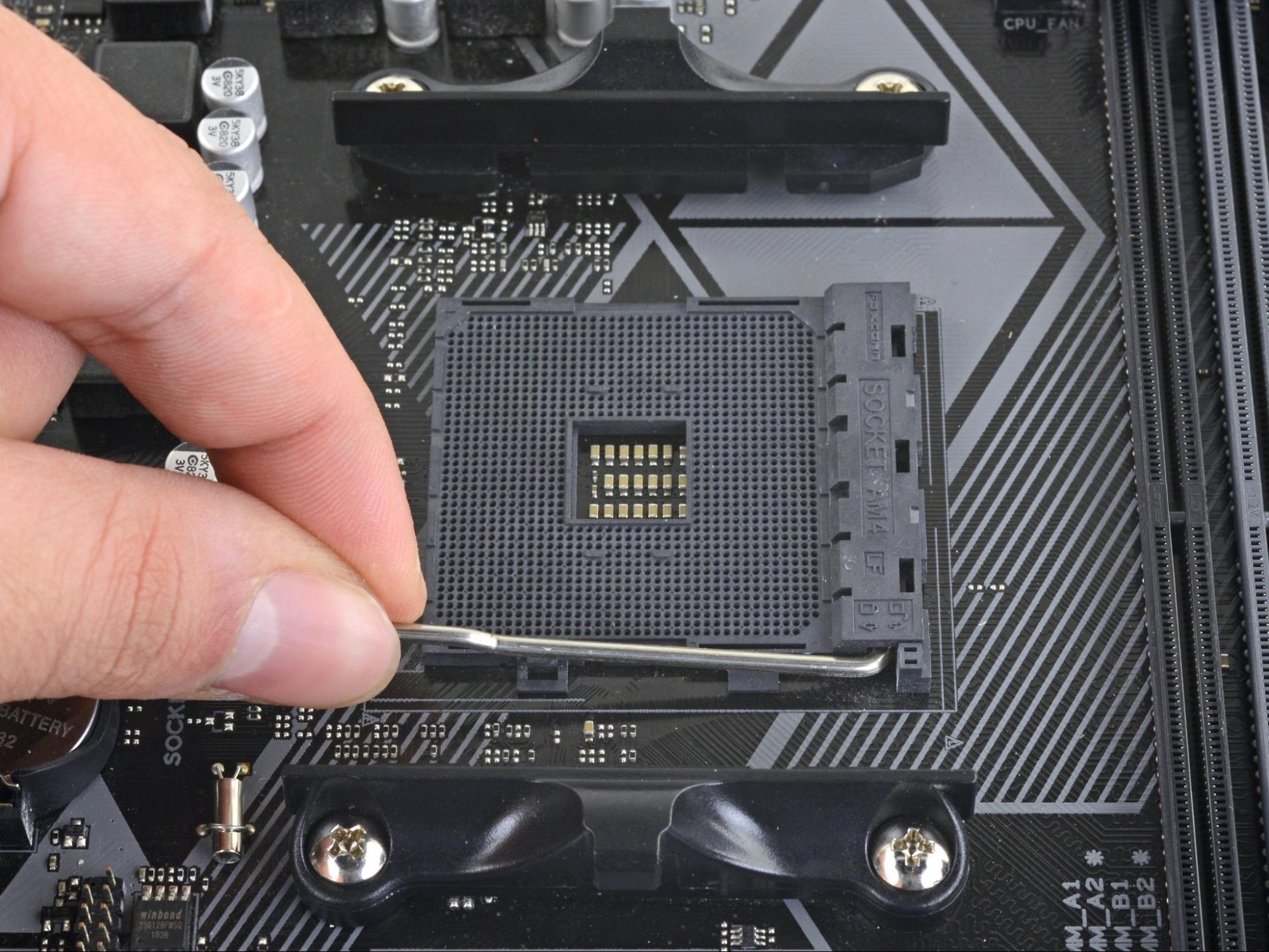 Build a PC From Scratch - Make: